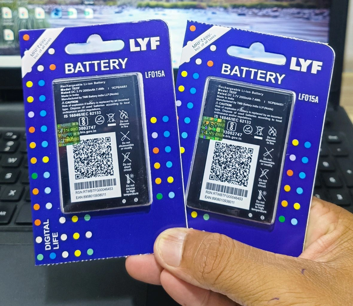 (LYF) 2000mAh Jio Care Og Battery Box Pecking With 1 Year Warranty