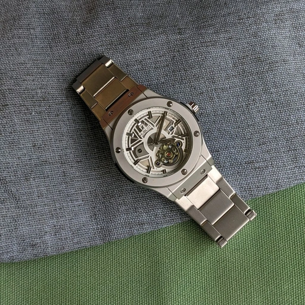 Analog High Quality Quartz Movement Watch Collection With High Quality ...