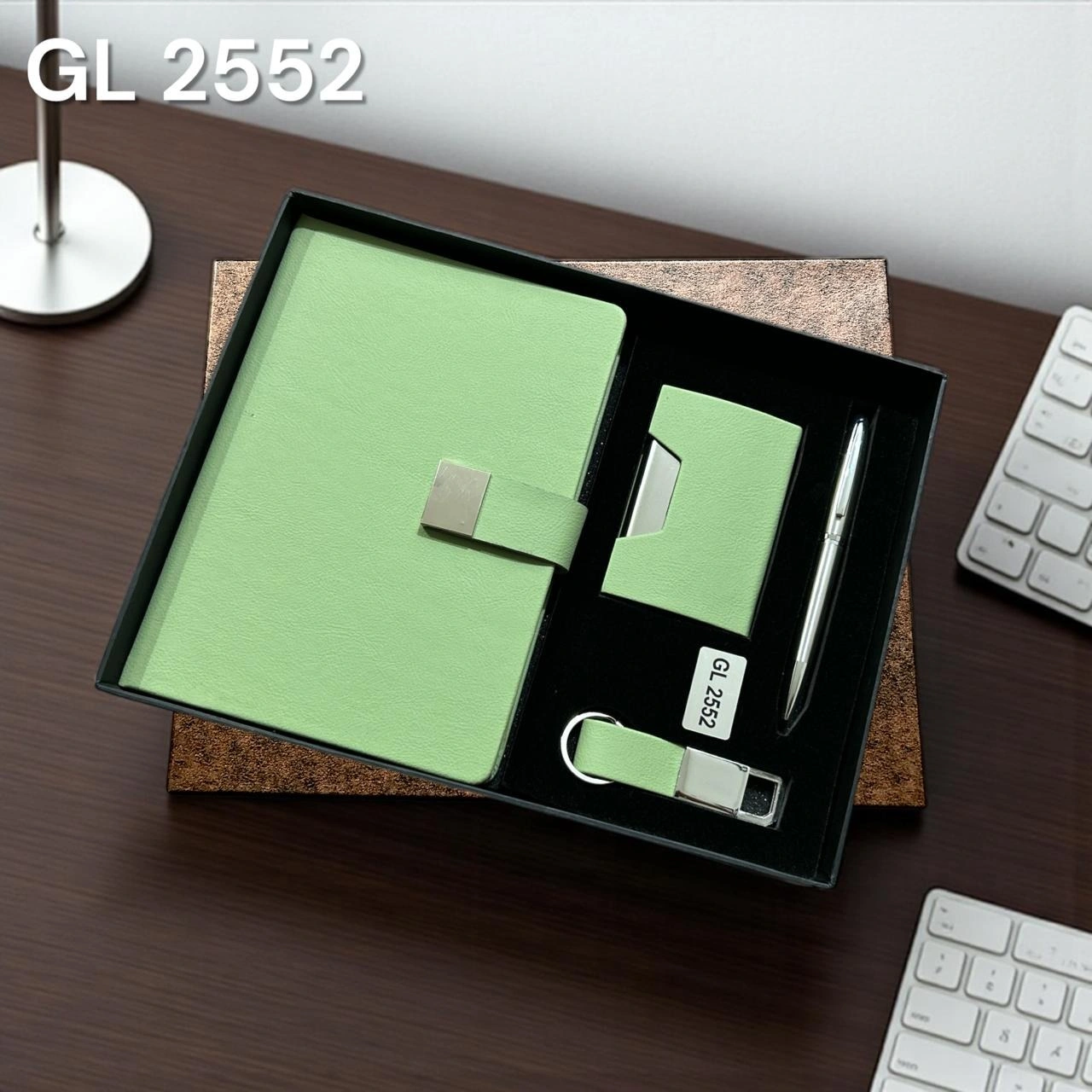 GL 2552 Light Green 4 in 1 Regular Set