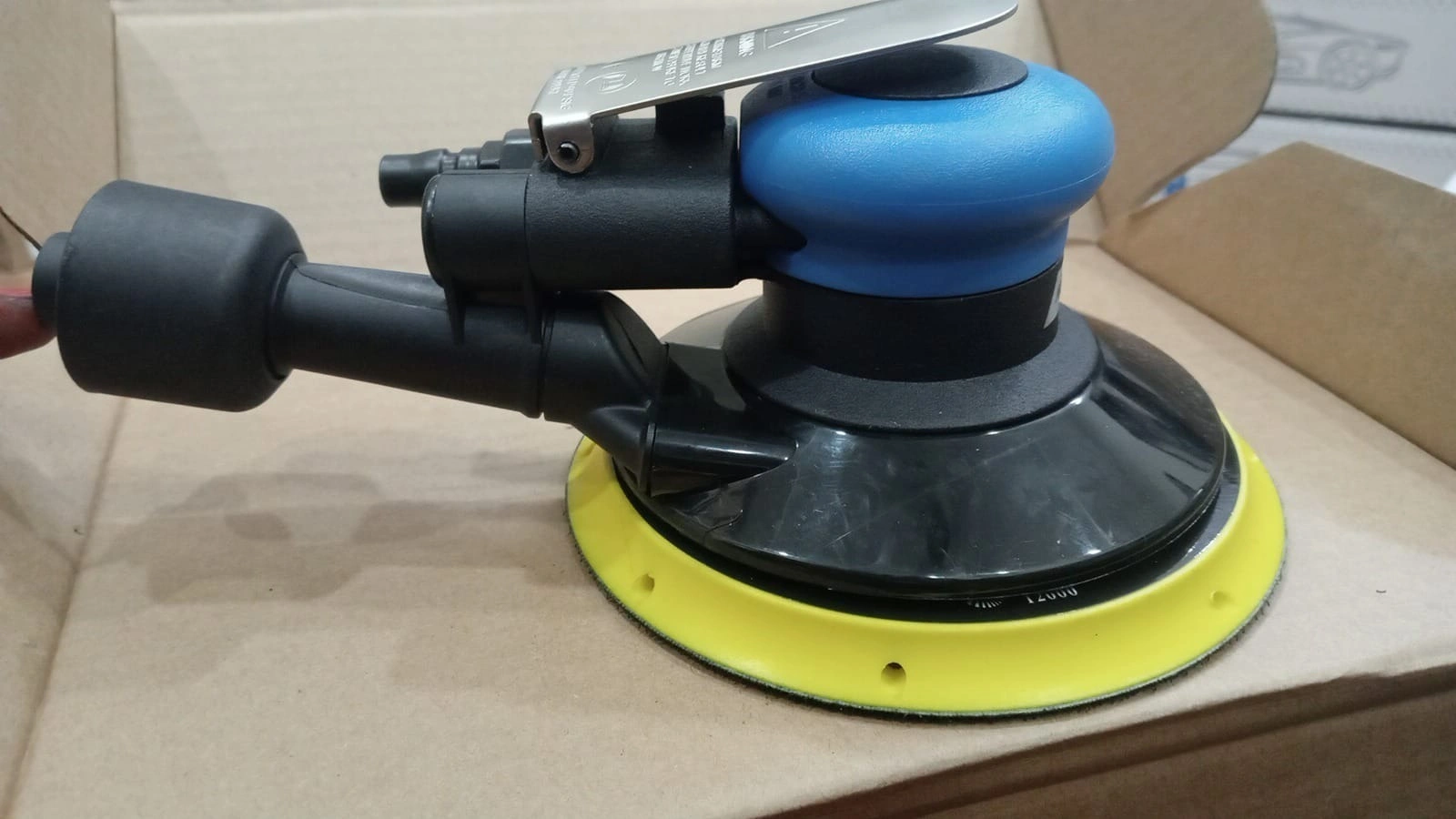 DUAL ACTION SANDER - SV