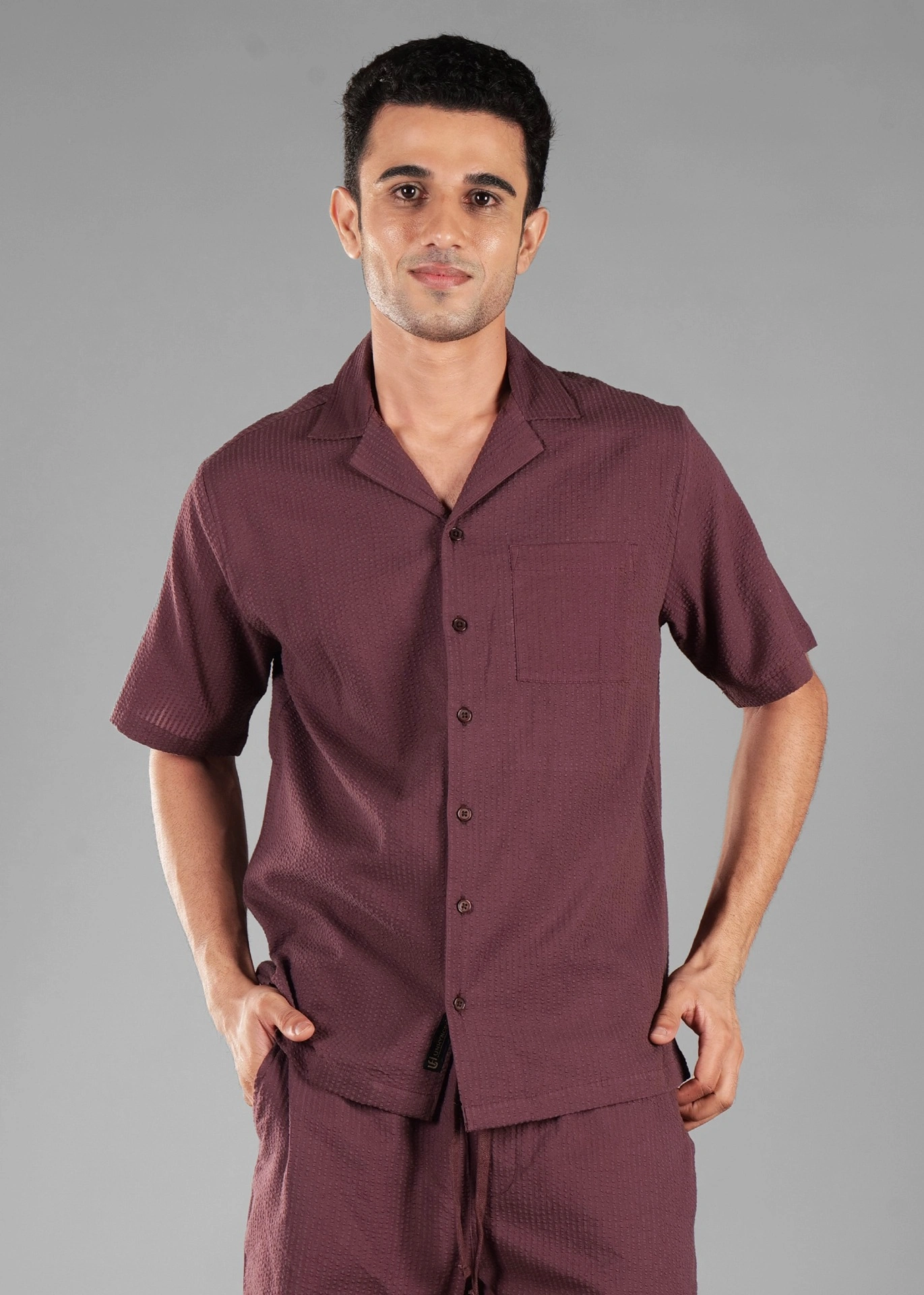 Coffee Bean seer sucker textured cuban collar